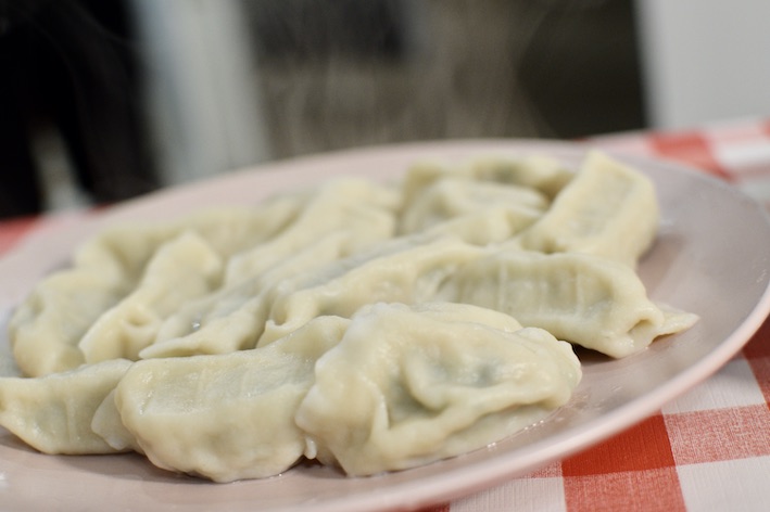 The Best Guide To Cook Amazing Chinese Jiaozi 饺子 - Eazzychinese